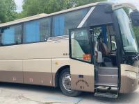 China Used Passenger Bus Airbag Suspension 47 Seats Yuchai Engine Single Door 2nd Hand Golden Dragon XML6113 for sale