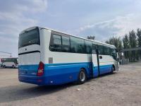 China Used Travel Bus 32 Seats Weichai Engine 336hp Middle Door Luggage Rack LHD/RHD 2nd Hand Yutong Bus ZK6122 for sale
