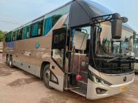 China 2020 Year Used Diesel Bus 56 Seats Double Door VIP Coach Bus Yutong ZK6137 for sale