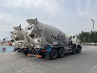China Sinotruck Howo Used Concrete Mixer Truck 8×4 Drive Mode 12m³ Tanker for sale