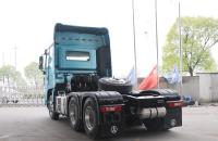 China Zf Gearbox Amt 560hp Used Fuel Oil Trucks Beiben Horse Head 6*4 Drive Mode 3 Axles for sale