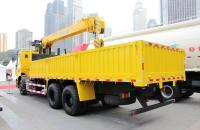 China Lifting Weight 12 Tons Used Truck Crane Hongyan 290hp Flat Roof for sale