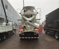 China Sinotruk HOWO 4X2 180HP 4cbm Concrete Mixer Truck Zz5167gjbg381CD1 for sale