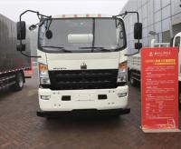 China Sinotruk HOWO 4X2 180HP 4cbm Concrete Mixer Truck Zz5167gjbg381CD1 for sale