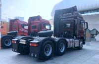 China Faw Tractor Truck J6P Logistics Distribution 560hp Powerful Engine 10 Tires High Roof for sale