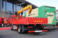 China Pickup Truck Mounted Crane FAW J6L 220hp XCMG Straight Arm Crane 8 Tons Brand New for sale