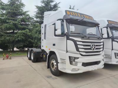 China Tractor Trucks 6x4 Dayun Prime Mover CNG Cruising Range 800km Euro 3 Emission 400hp for sale