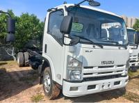 China Single Row Cargo Truck Isuzu 10 Tons 4×2 Lorry Truck 5.5 Meters Long Box Euro 4 Flat Cab for sale