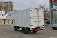 China 15 Ton Cargo Truck Euro 4 Isuzu 4×2 Van Lorry Truck 6 Tires Multi Leaf Springs 35 Cubic Box for sale