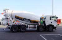China Mixer Concrete Truck 10-Speed Transmission Howo 8×4 Cement Mixer 8 Cubic Durable Using for sale
