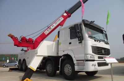 China Tow Truck Chinese Brand Sinotruck Howo 8*4 One - To - One Tow Truck 6-12 Tons Euro 3 Emission for sale