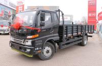 China New Light Cargo Truck Black Color 145hp Diesel Engine Loading 8 Tons Single And Half Cab for sale