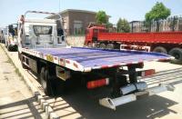 China Wrecker Tow Truck Bed FAW J6L Model Single Axle 6 Wheels 160hp Loading 3.5 Tons LHD for sale