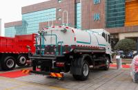 China Sprinkler Water Tanker Truck JAC 4×2 Single Axle 200hp Diesel Engine 10 Cubic Tanker for sale