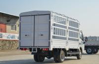 China Small Cargo Trucks SAIC Light Truck Fence Box 4 Meters Single Axle Diesel Engine 95hp for sale