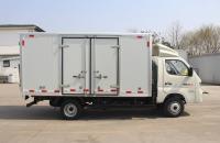 China Mini Box Truck 3.7 Meters Van Box With 2 Doors Single Cabin With A/C Gasoline Engine 6 Tyre for sale