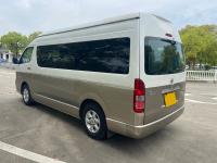 China Toyota Hiace 13-Seater Left-Hand Drive Electric Mid-Door Euro 4 Standard Champagne Gold Minibus for sale