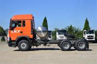 China 480HP HOWO Tractor National VI Emission Standard Deflector Rear Double Axle LNG for sale