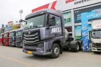 China HOWO Max Heavy Truck Light Luxury Version High Roof Flow Plate 480HP 6X4 LNG Tractor for sale