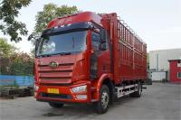 China FAW Jiefang Truck Single-Row And Half-Seat 260HP 8-Speed Diesel 4X2 6.75m Fence Truck for sale
