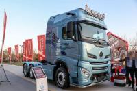 China Shacman Tractor Truck Conditioner High Roof Top Side Fairing 840HP 6X4 AMT Hydraulic Buffer for sale