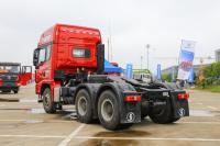 China Air-Conditioned Air Deflector Air Bag Shock-Absorbing Seat Diesel 550HP Shacman Heavy Tractor for sale