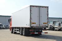 China Sinotruk ZZ5326 Refrigerated Truck Displacement 13020ml White Three-Door Freight Refrigerated Truck for sale