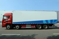 China Qingdao Jiefang CA5310 JH6 Diesel 12 Gear 400 Hp 8X4 High Roof Deflector 9.4m Refrigerated Truck for sale
