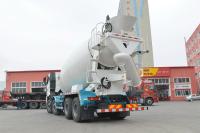 China J6P 375HP 8X4 Fully Floating Flat Top Half Displacement 7.86m³ FAW Jiefang Concrete Mixer Truck for sale