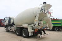 China Sinotruk Haohan N7G Flat Top Half Row Seats 380 Horsepower Automatic Air Conditioning 6X4 Concrete Mixer Truck for sale
