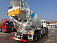 China Mixer Concrete Truck Construction 2022 Year Howo TX Chassis 12cbm Tanker Capacity 8*4 Weichai 340hp for sale