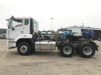 China Trailer Truck Head Hohan Tractor Head Howo NX New Model 2025 Year 10 Tires Right Hand Drive for sale