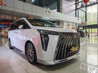 China Affordable Trumpchi M8 2023 Grandmaster Series 2.0TGDI Ultimate Edition For Sale 2wd Luxury Family Use for sale