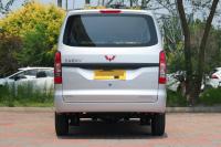 China Affordable New Wuling Hongguang V minivan 2022 1.2L 76 hp L4 Gasoline 2WD  Euro 6 For Export for Family use for sale