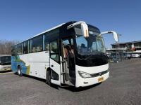 China ZK6119 Yutong Used Passenger Bus 2022 51-Seater One Door Left-Hand Drive Luxury Bus for sale