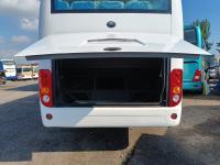 China ZK6102D Yutong Used Passenger Bus 2020 57-Seater 2+3 Layout One Door Right-Hand Drive Luxury Bus for sale