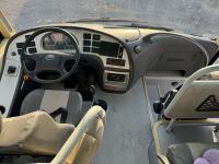 China ZK6110 Yutong Used Passenger Bus 2020 56-Seater 2+3 Layout Two Door Left-Hand Drive Luxury Bus for sale