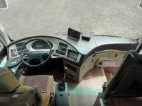 China Kinglong Bus 50 Seater Luxury XMQ6129 Leafspring Suspension Weichai Engine 336hp Tour Bus for sale