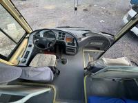 China Second Hand Yutong Bus 50 Seater Luxury Tour Commuter Airport School Church Bus RHD/LHD for sale