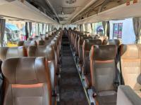 China Second Hand Yutong Coach Bus 50 Seater Weichai Tour Diesel Airport Church Cummuter School Interurban Intercity Buses RHD/LHD for sale