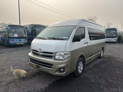 China 13 Seats Gasoline Used To-yota Hiace Bus 2nd Hand Mini Bus 2010 Year Hiace Bus for sale