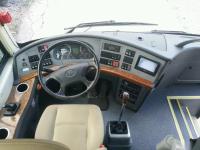 China ZK6110 51 Seater Used Yutong Bus No Middle Door 2+2 Layout Custom Made Paint for sale