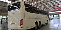 China 5800mm Wheelbase Kinglong 58 Seats Used Passenger Bus for sale