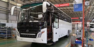 China New Brand Double Axle Euro II Diesel Tour Bus Front Cummins Engine Buses 58-70 Seats Used Golden Dragon XML6125 for sale