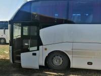 China Used Tour Bus Yutong Brand ZK6127 Right Hand Drive 55 Seats Rear Engine Used Coach Bus Double Doors for sale