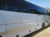 China Used Tour Bus Yutong Brand ZK6127 Right Hand Drive 55 Seats Rear Engine Used Coach Bus Double Doors for sale