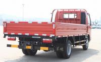 China Second Hand Dongfeng 4Ton Cargo Truck 4x2 Drive Bucket Light Duty Truck LHD Year 2017 for sale