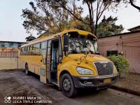 China Old School Buses 50seats Used School Bus Yuchai Engine Mini Coach Airbag Chassis for sale