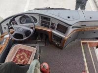China Yutong Used Transport White Vehicles Used Diesel Long Distance 50Seats Used Coach Buses for sale