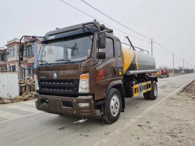 China HOWO Sprinkler Water Tanker 100000L Cum-mins Engine 170hp 7.3*2.3*2.7m for sale